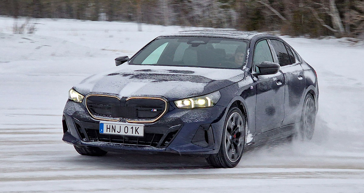Biltest: BMW i5 M60 xDrive - BMW M340i xDrive Touring - is og sne ...